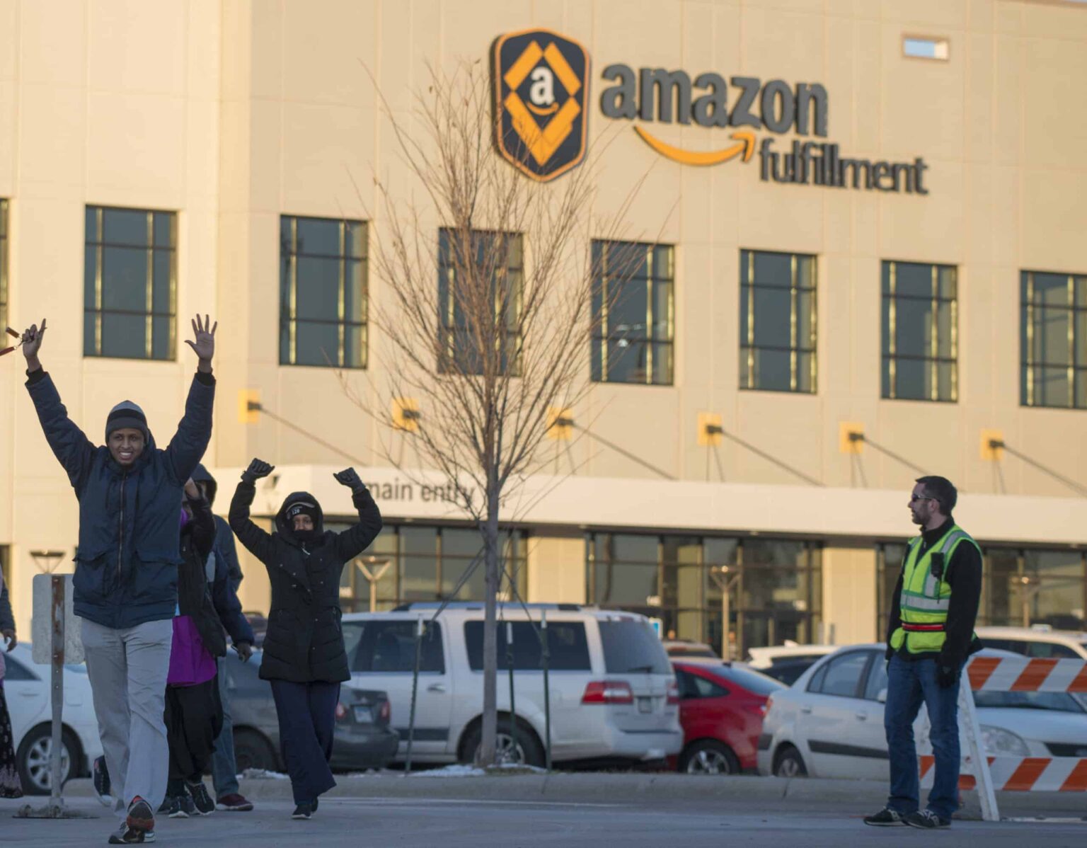 Three Paths for Labor after Amazon - Boston Review