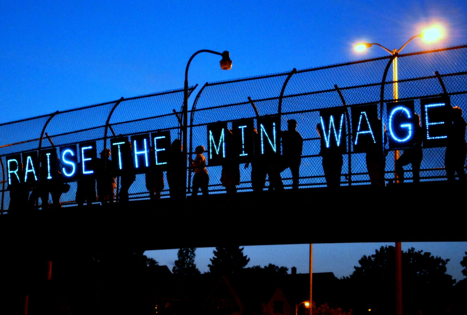 What the Minimum Wage Debate Gets Wrong - Boston Review