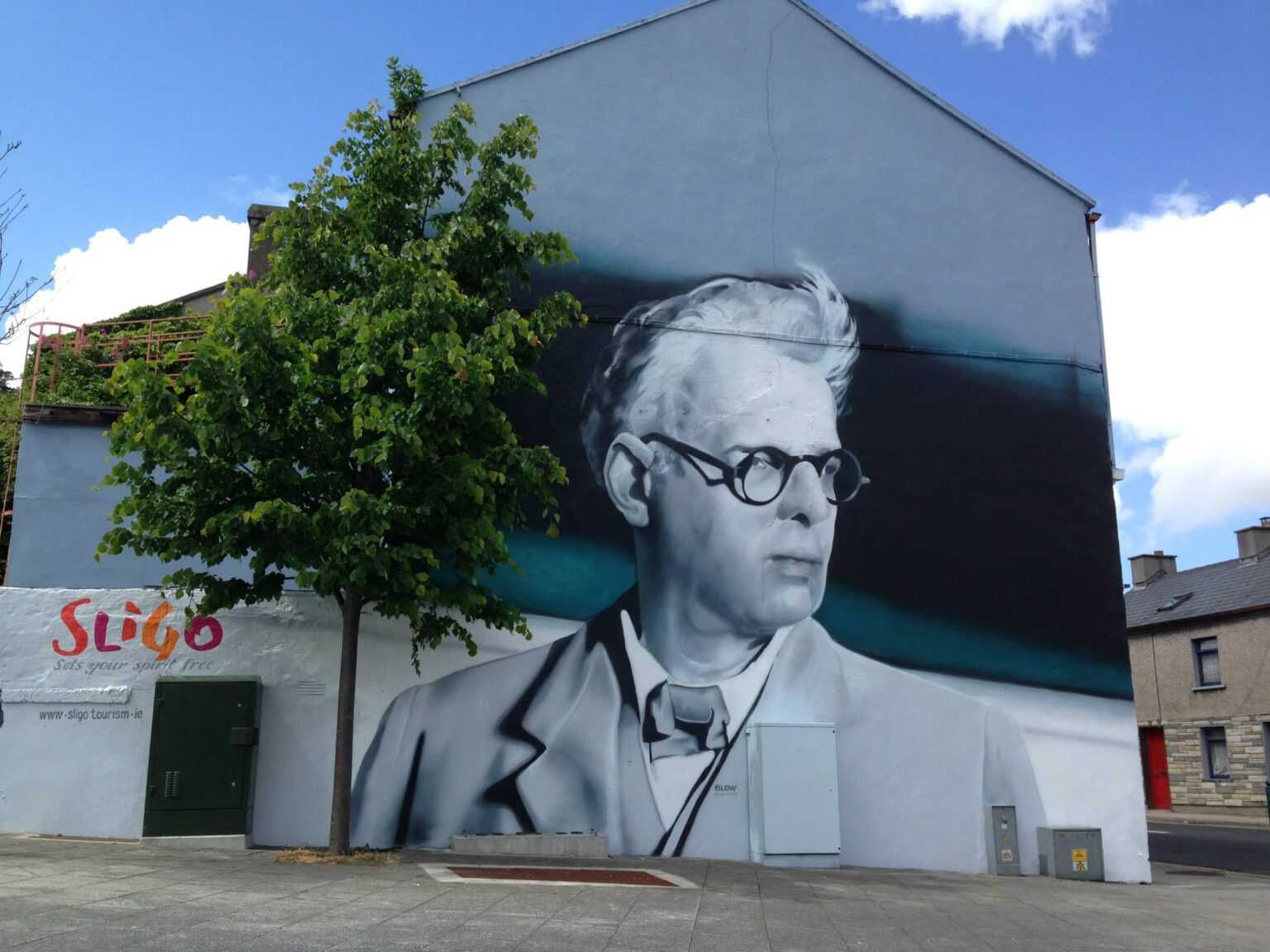 Reading Yeats in the Age of Trump - Boston Review